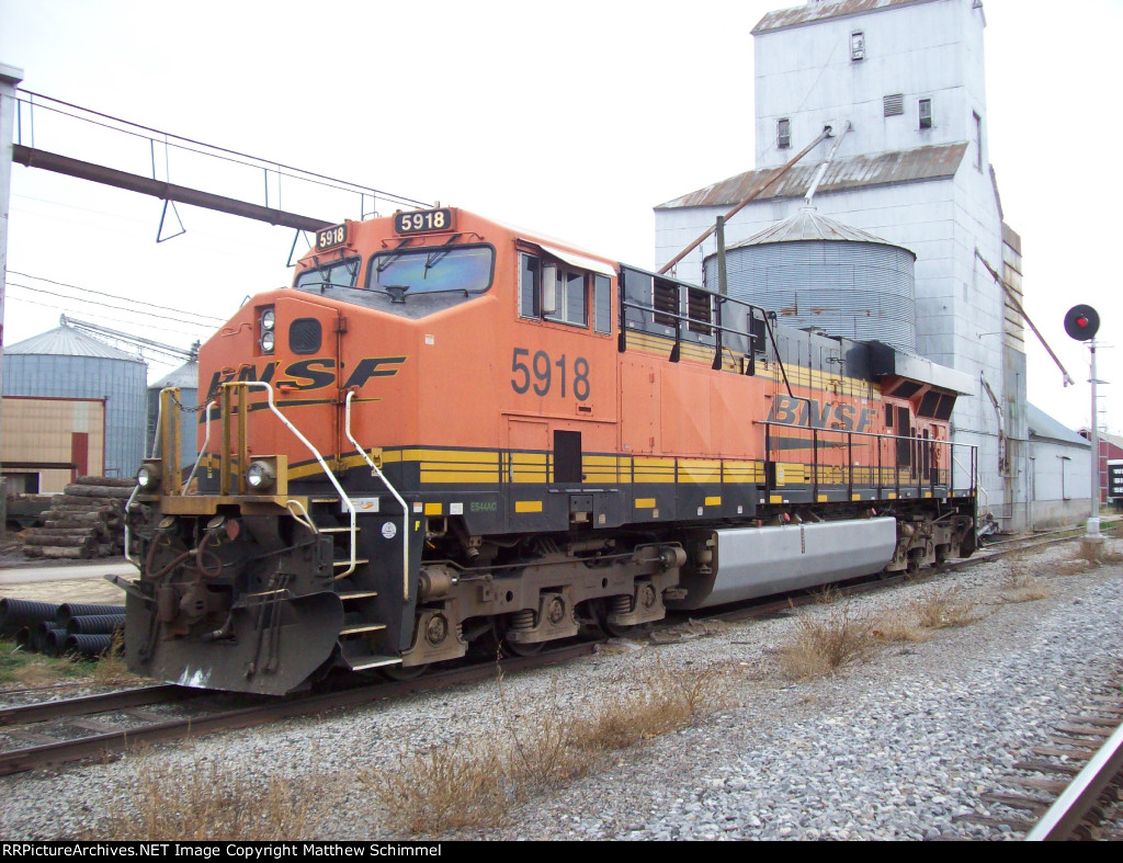 BNSF 5918